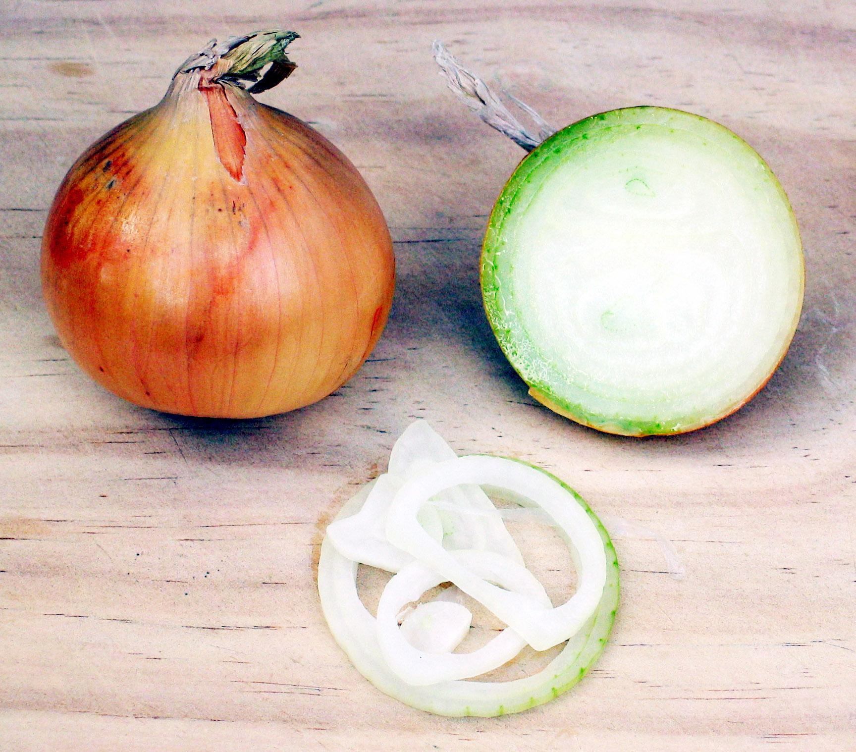 Comment réduire l'acide urique avec un traitement naturel