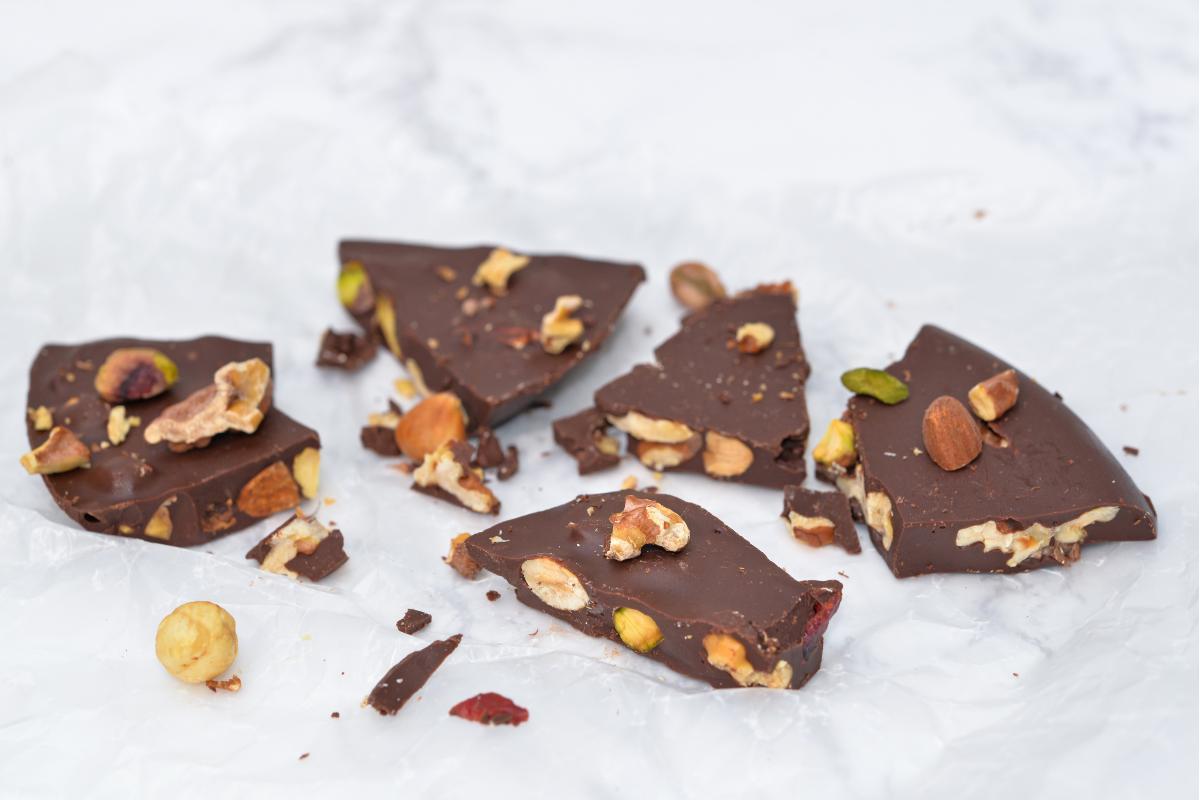 10 TYPES de CHOCOLAT - Il y en a pour TOUS les GOÛTS