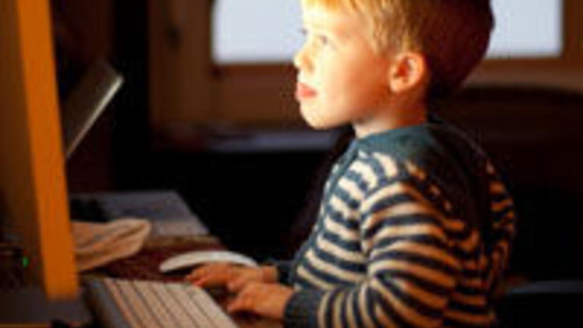 Lumière bleue : écran et dangers - Tous les DÉTAILS